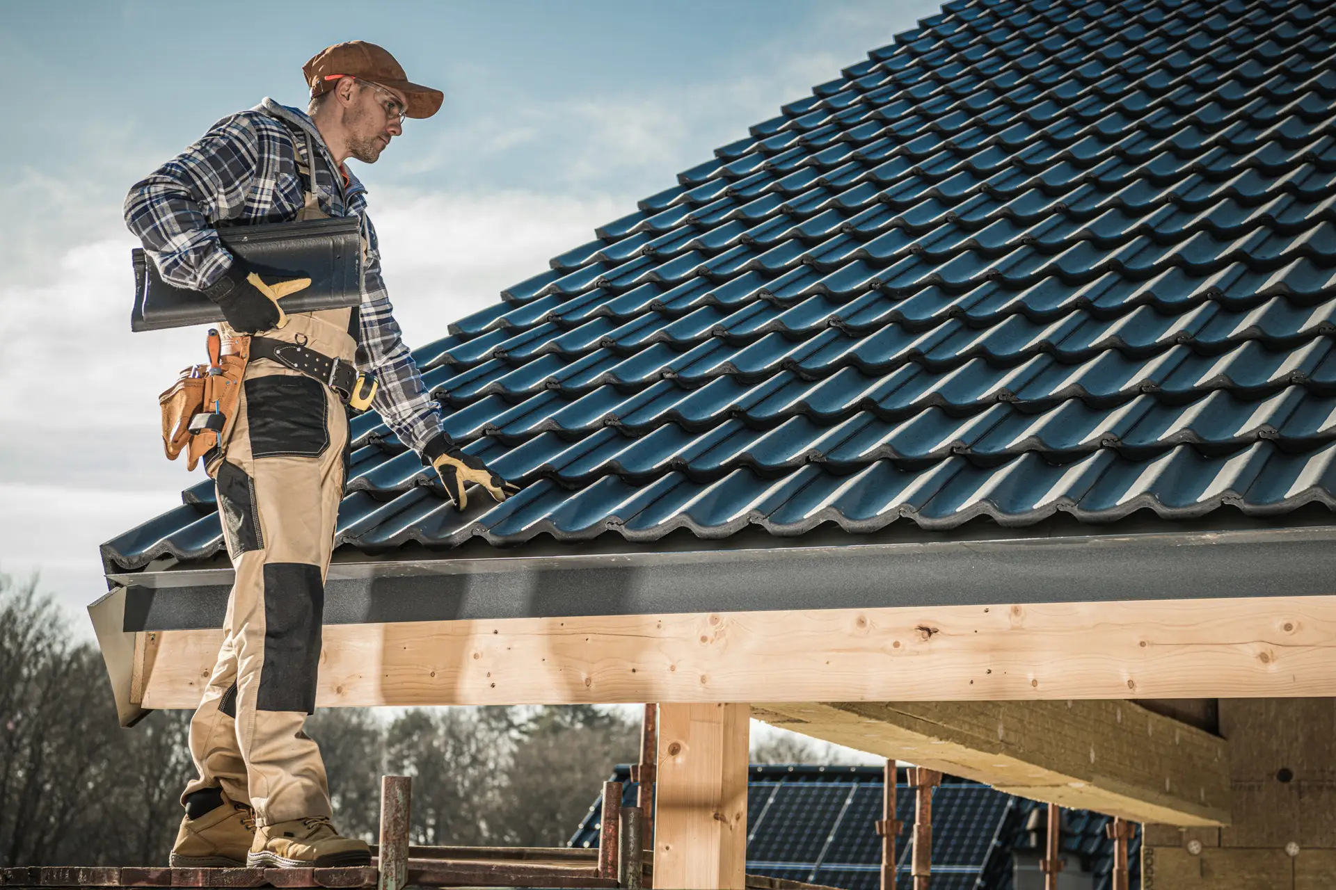 Roofing PPC Services | No Contracts. One Roofer Per ZIP.